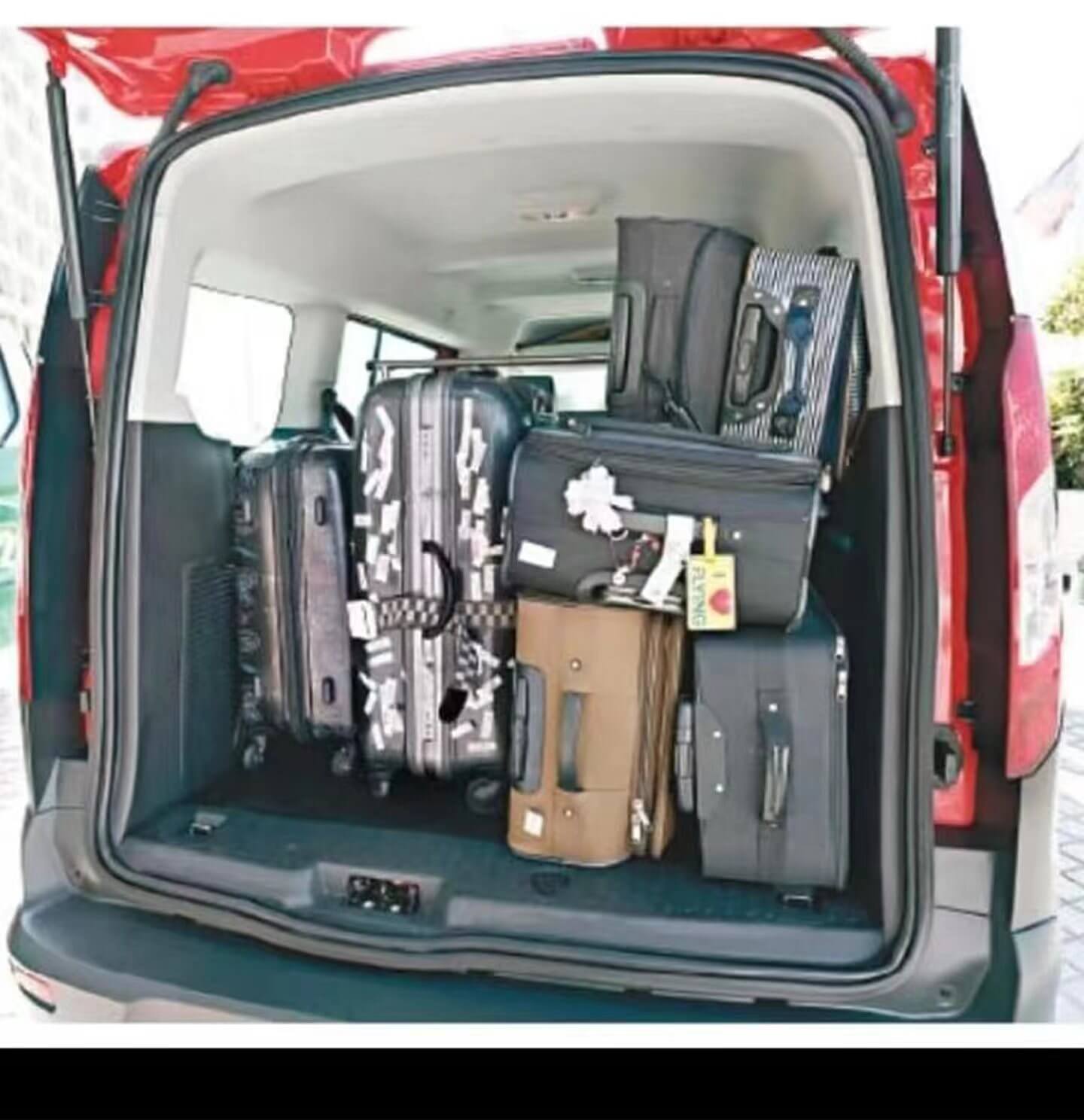 SuperCab | 體驗優質的士及豪華7人車服務